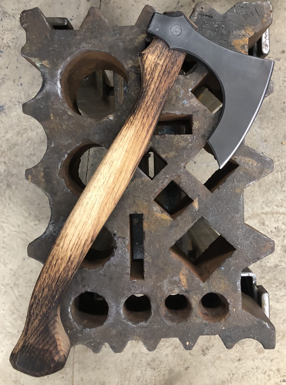 Custom Forged Knives & Axes – Camp Knives and Axes